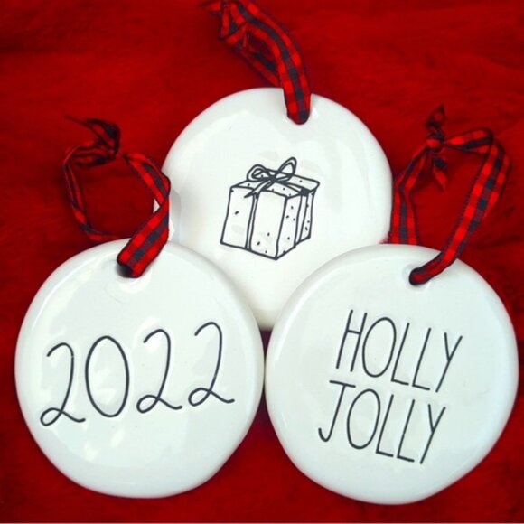 Rae Dunn | Holiday | Rae Dunn Christmas Tree Decorations 222 Holly ...